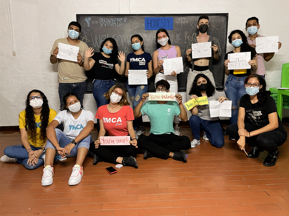 Conoce ‘Y -Talk, U-talk’, nuestro club de conversación en inglés - YMCA Cali